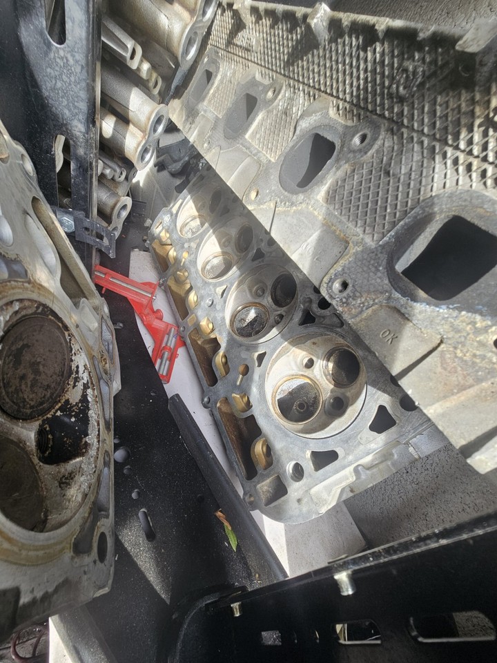 Mopar 5.7L Hemi Cylinder Pre Eagle Set Complete 1 Cylinder Had Valve ...