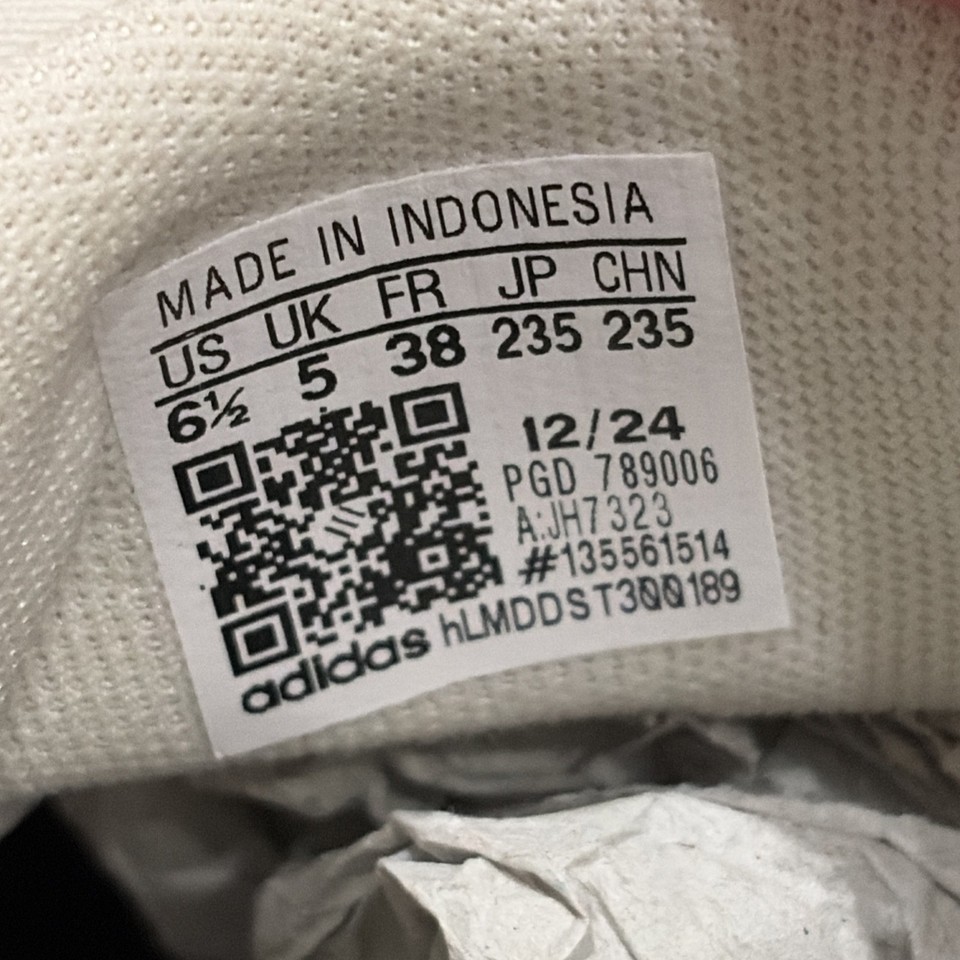 adidas Run 70s 2.0 Women’s Sneakers Cream White Pink Gum NEW size 6 1/2 ...