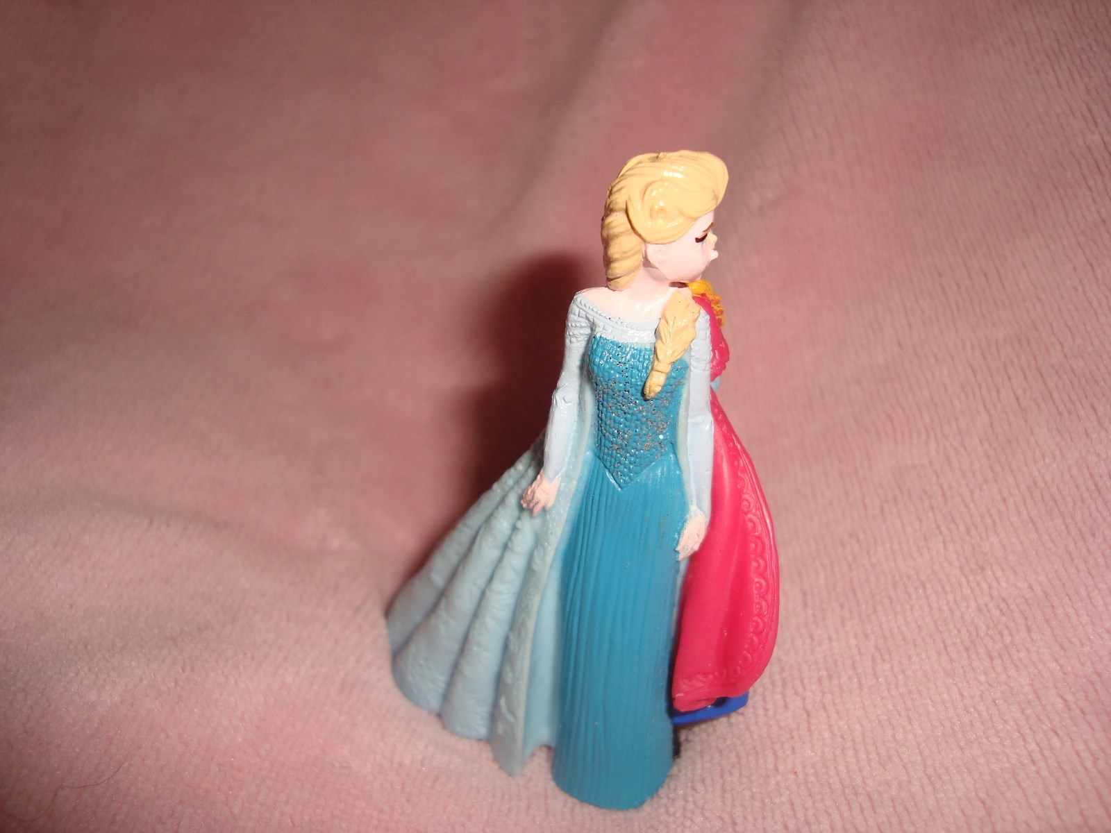 Frozen Disney Princess Elsa & Anna Plastic DecoPac Cake Topper 3" tall ...