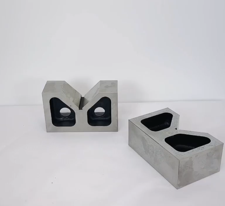 PAIR 5'' x 2'' x 3-1/8'' Cast Iron V-Blocks V-Block Ground 5'' V-Blocks ...