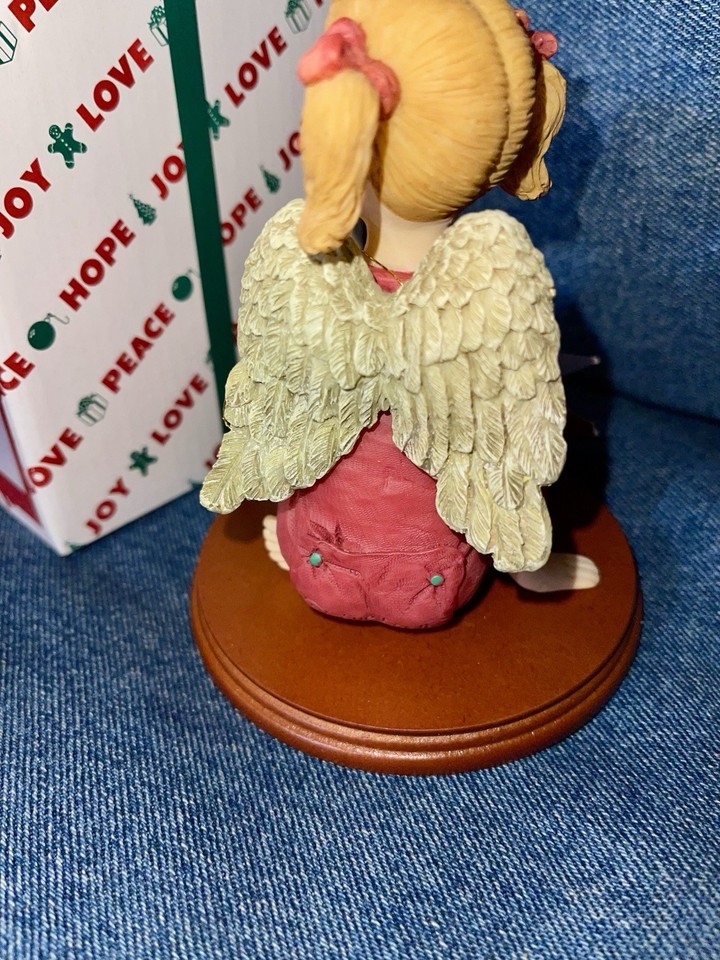Two Little Girl Pajama Angel 1996 Sue Lordi Figurine Christmas World PJ ...