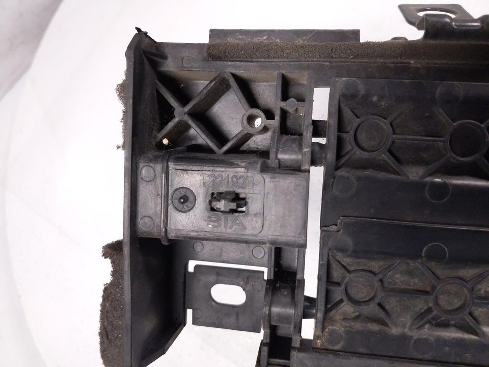 2020-2025 Subaru Outback Front Grille Air Shutter 52811An10a | eBay