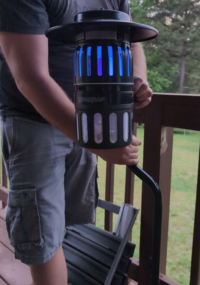 Insect Trap Dynatrap Model DT1200SR With Stand Base And Pole Electric ...