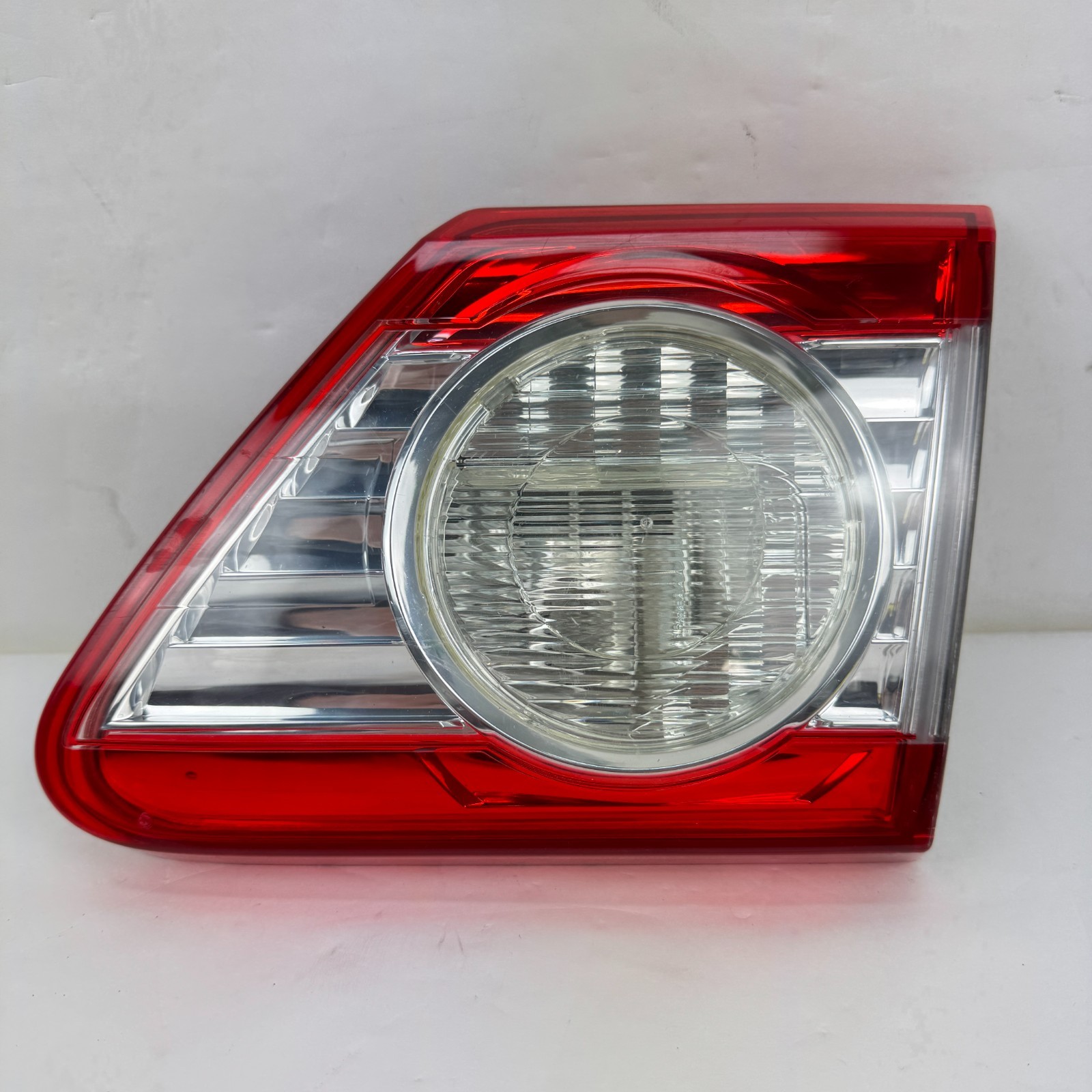 OEM 2011 2012 2013 Toyota Corolla Right Inner Tail Light Backup Lamp ...