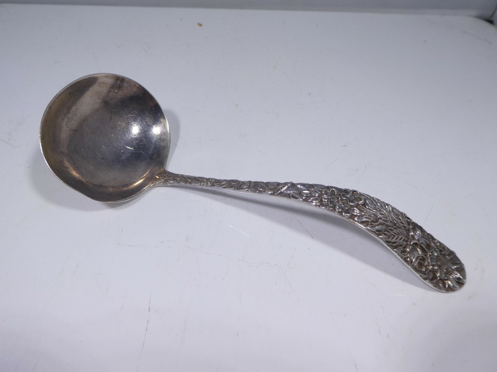 J.S. MACDONALD STERLING SILVER SERVING REPOUSSE FLOWER LADLE 2.22 TOZ ...