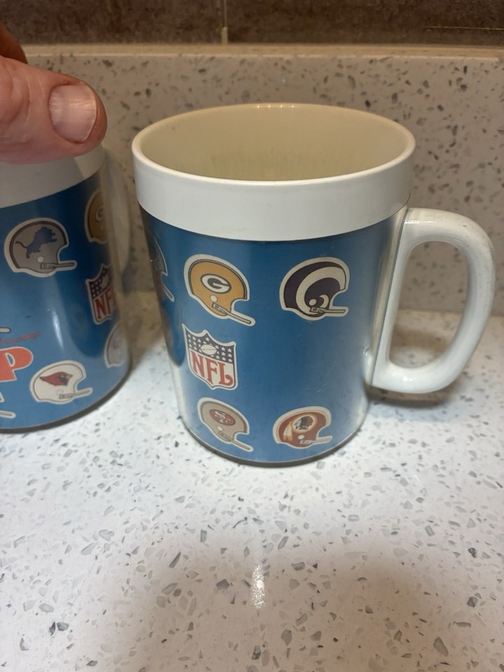 Ihop NFL Football Cups Plastic NFC Lot of 2 Vintage Thermo Serv 4 ...