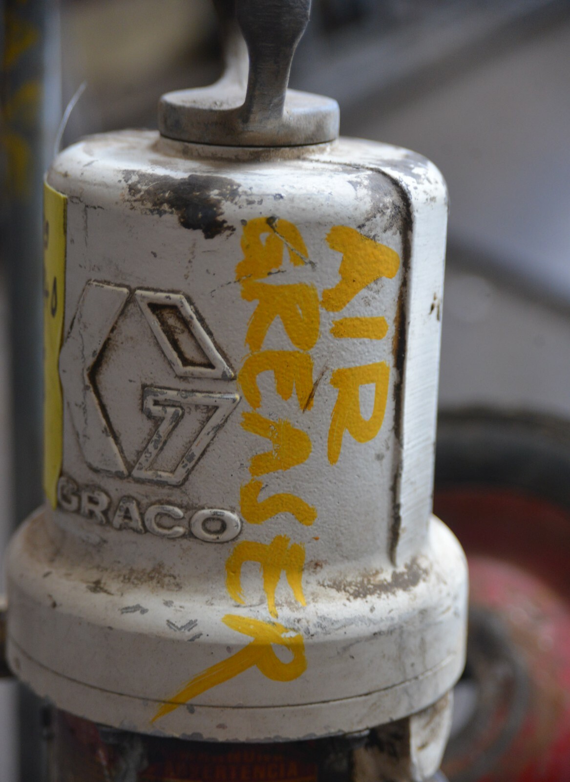 Graco Fire-Ball Air Powered Pump cart–mounted GREASE DISPENSER gun 207 ...