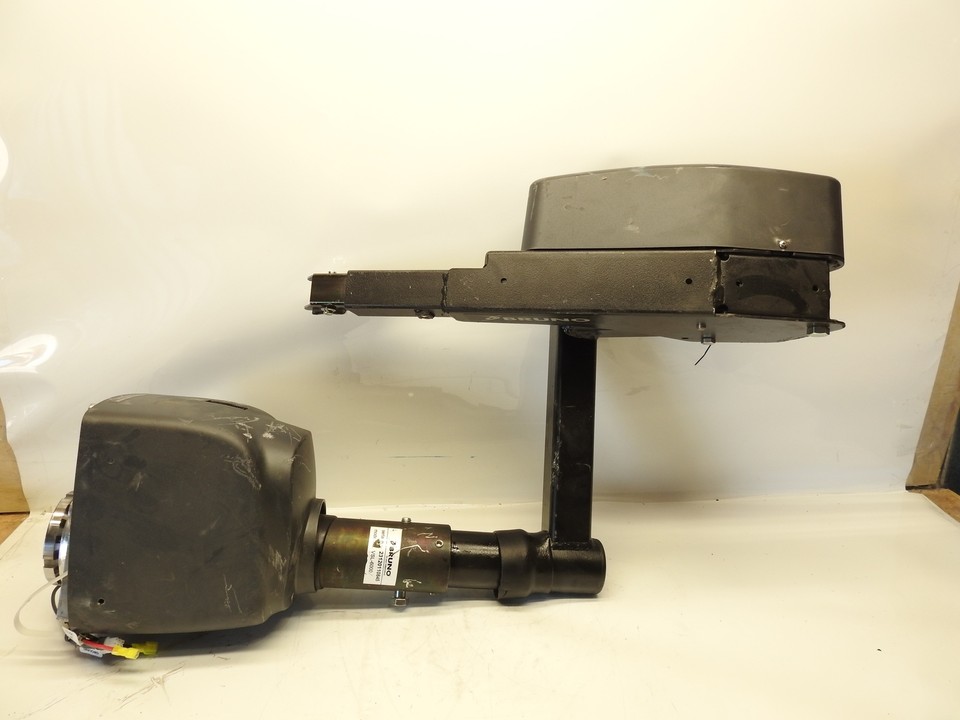 Bruno VSL-6000 Curb-Sider Hoist Style Interior Wheelchair Scooter Lift ...