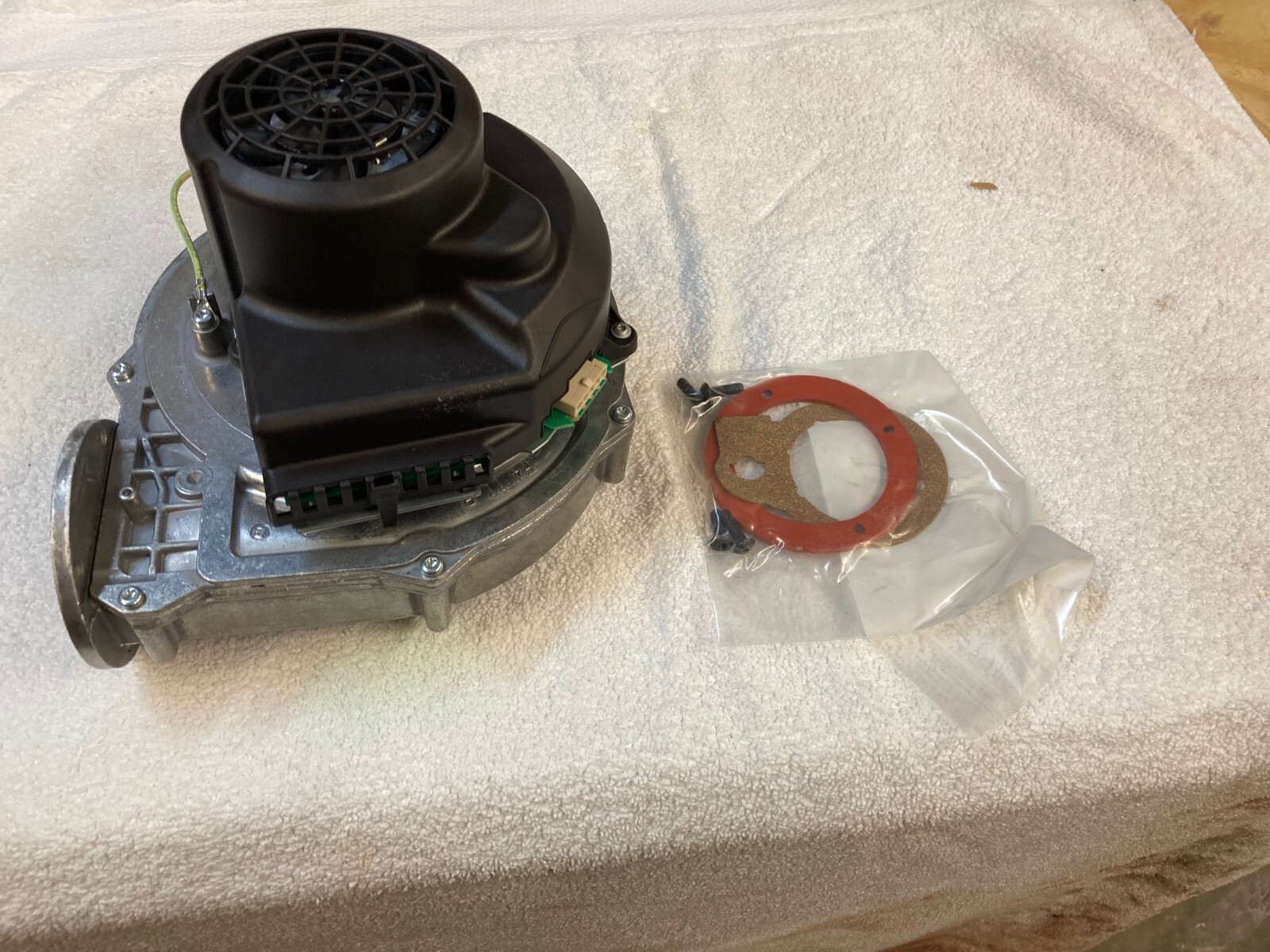 AO Smith Enhanced Blower Assembly 100271923 for sale online | eBay