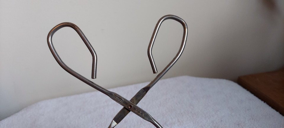 EKCO VTG STAINLESS 8" SCISSOR TONGS FOOD GRABBERS USA * KITCHEN UTENSIL ...