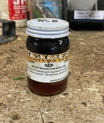 Bobcat trapping lure - Weiser's Western Lures 4 Ounce Jar Trapping ...