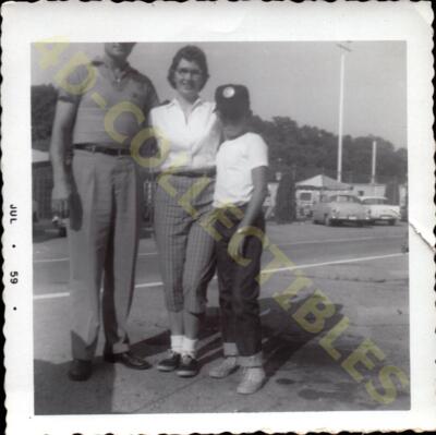 Vintage Found Snapshot Photograph Family Snapshot in Summer 1959 | eBay