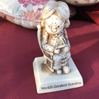Vintage WORLD’S GREATEST GRANDMA Resin Statue Figure 1976 Russ Berrie ...