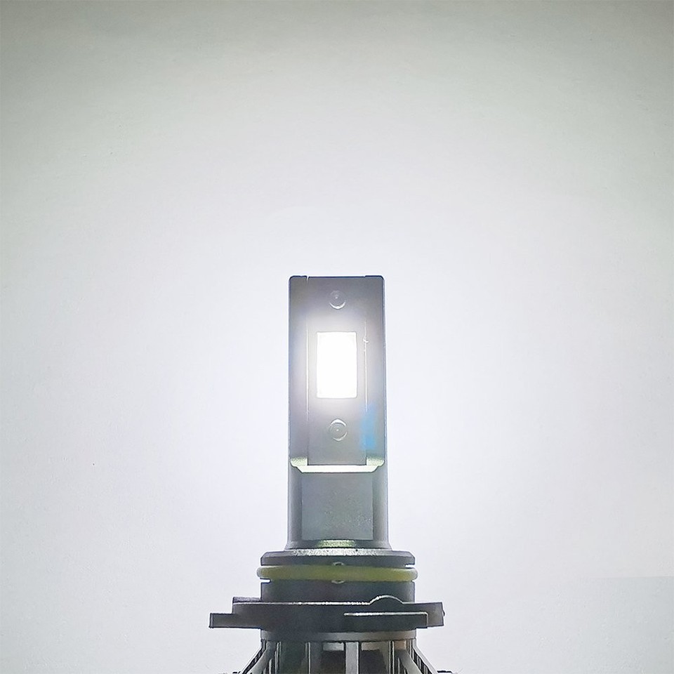 AUXITO 9005 HB3 LED Headlight Bulbs High Beam 6500K Bright White ...