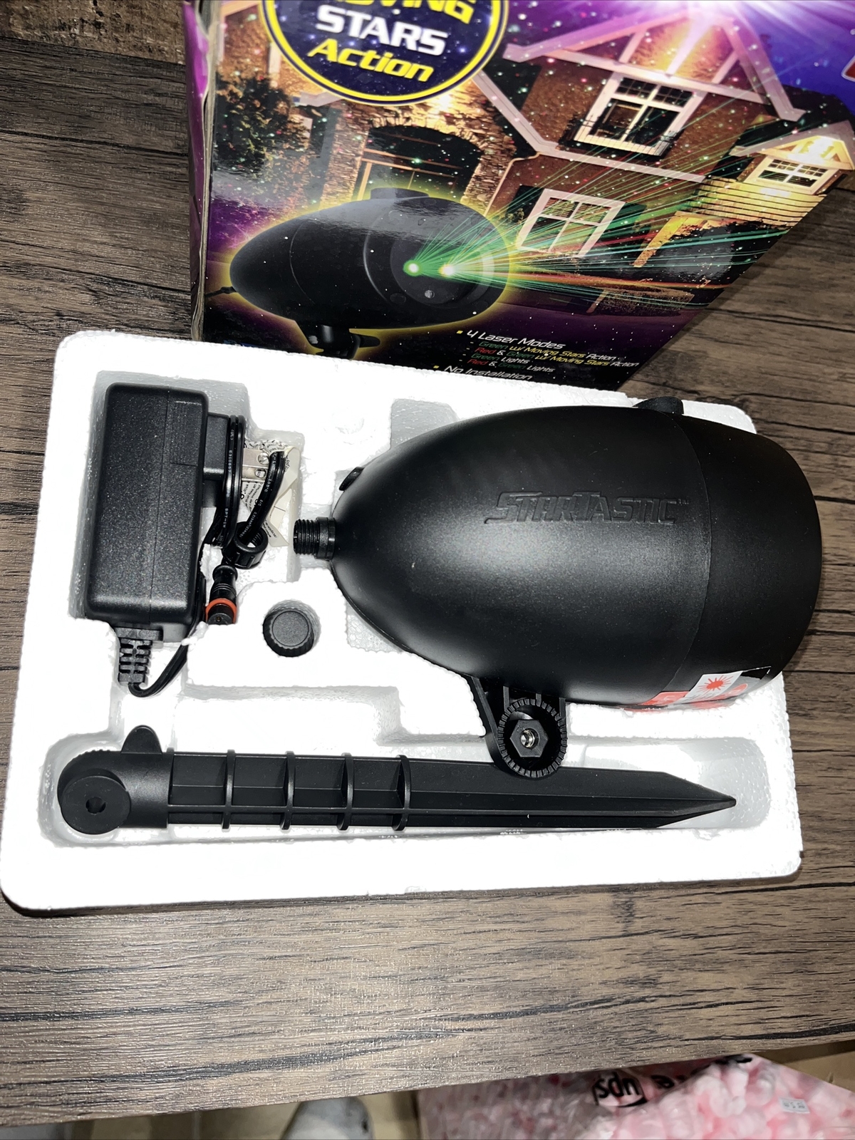 StarTastic Holiday Light Show Action Laser Light Projector ...