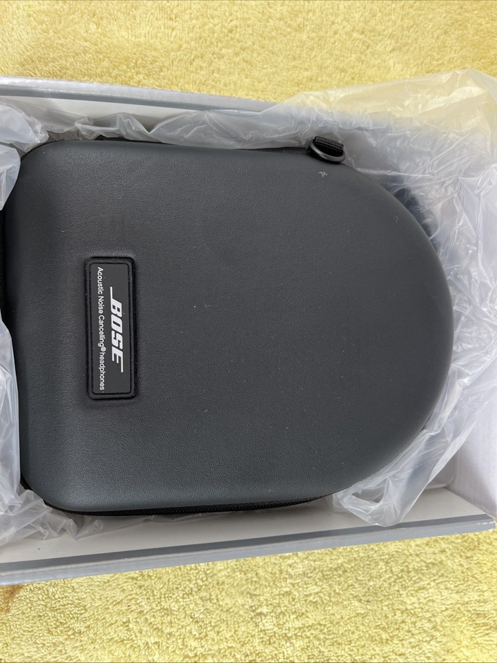 *NEW IN BOX* Bose QuietComfort 3 Acoustic Noise Cancelling Headphones ...