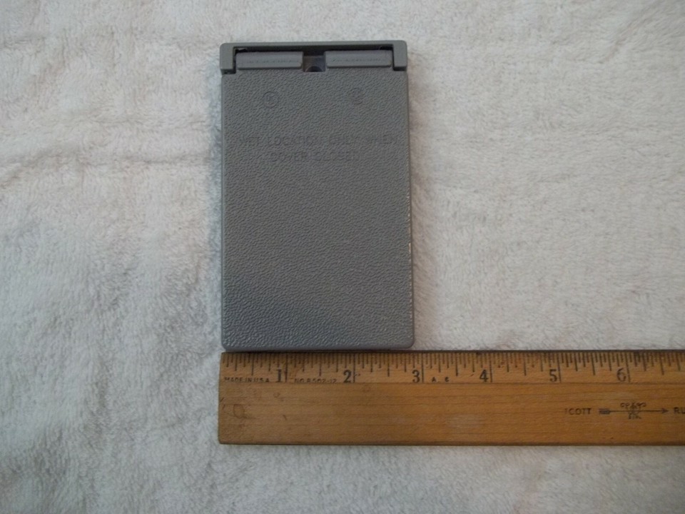 Appleton WVG1 Weatherproof Cover, 1 Gang, Vertical Mount; for Duplex ...