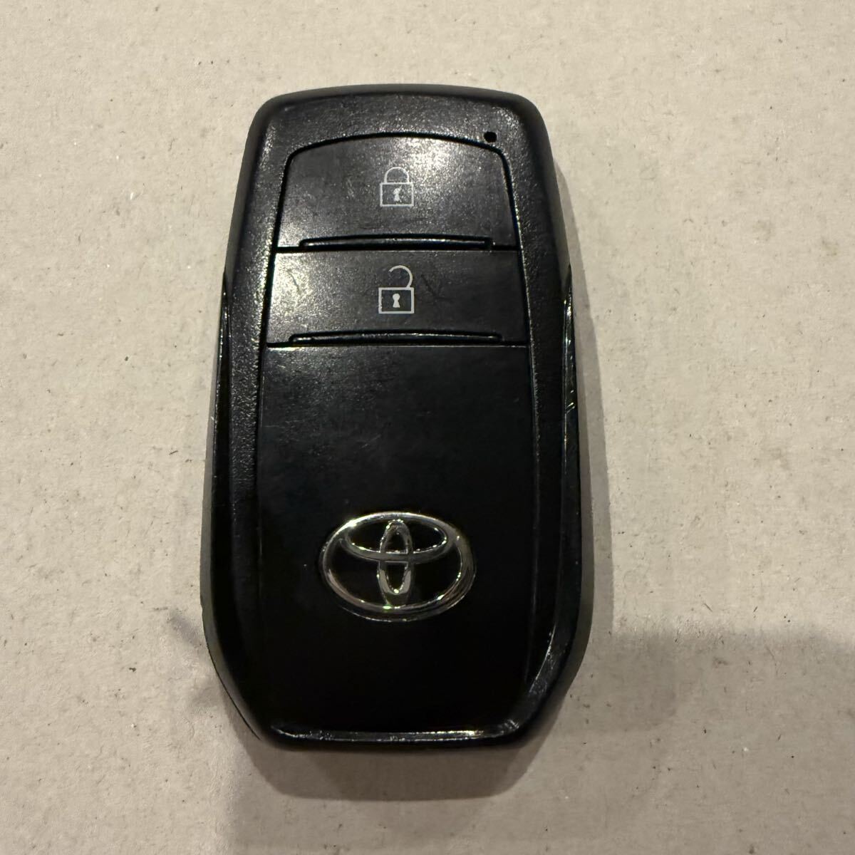 Yaris Cross Genuine 2-Button Smart Key Keyless Entry … - Gem