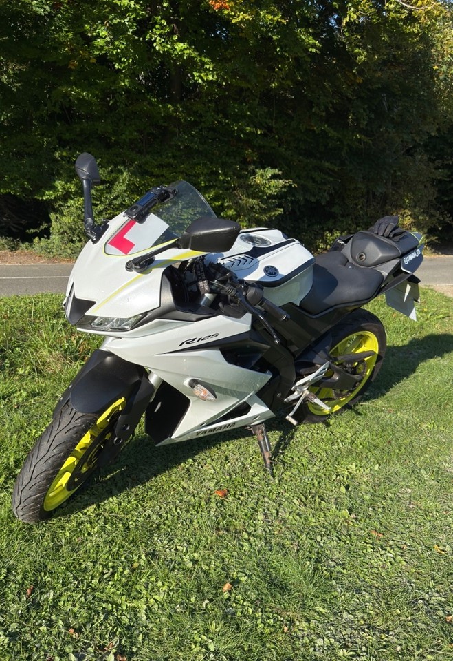 Yamaha YZF R-125 | 2019 | 125cc | Sports Motorcycle | Learner Legal ...