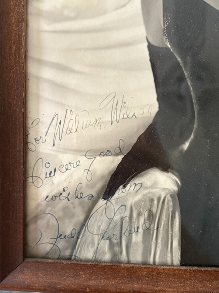 Judy Garland Autographed Studio Portrait - Rare - Early Years - Price ...