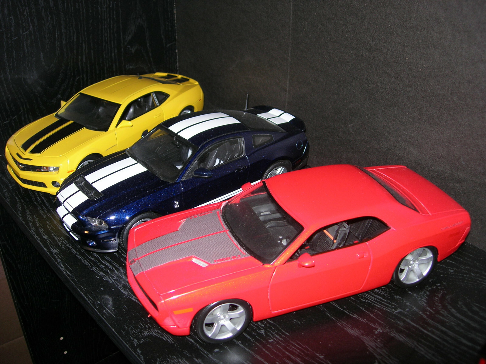 Muscle car Die Cast Model lot Ford Mustang Dodge Challenger Chevy ...