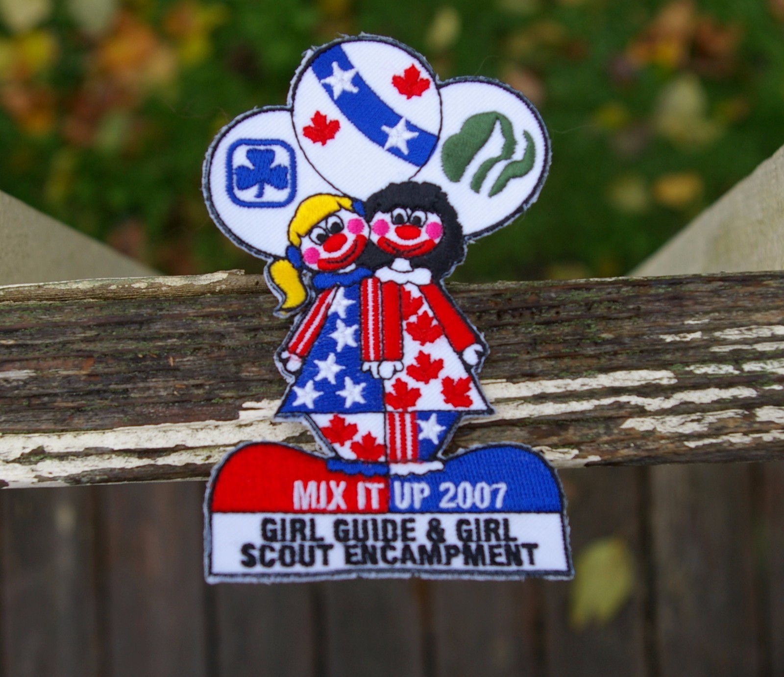 Girl Scouts Embroidered Patch Mix It Up 2007 Guide Encampment 4 3/8 ...