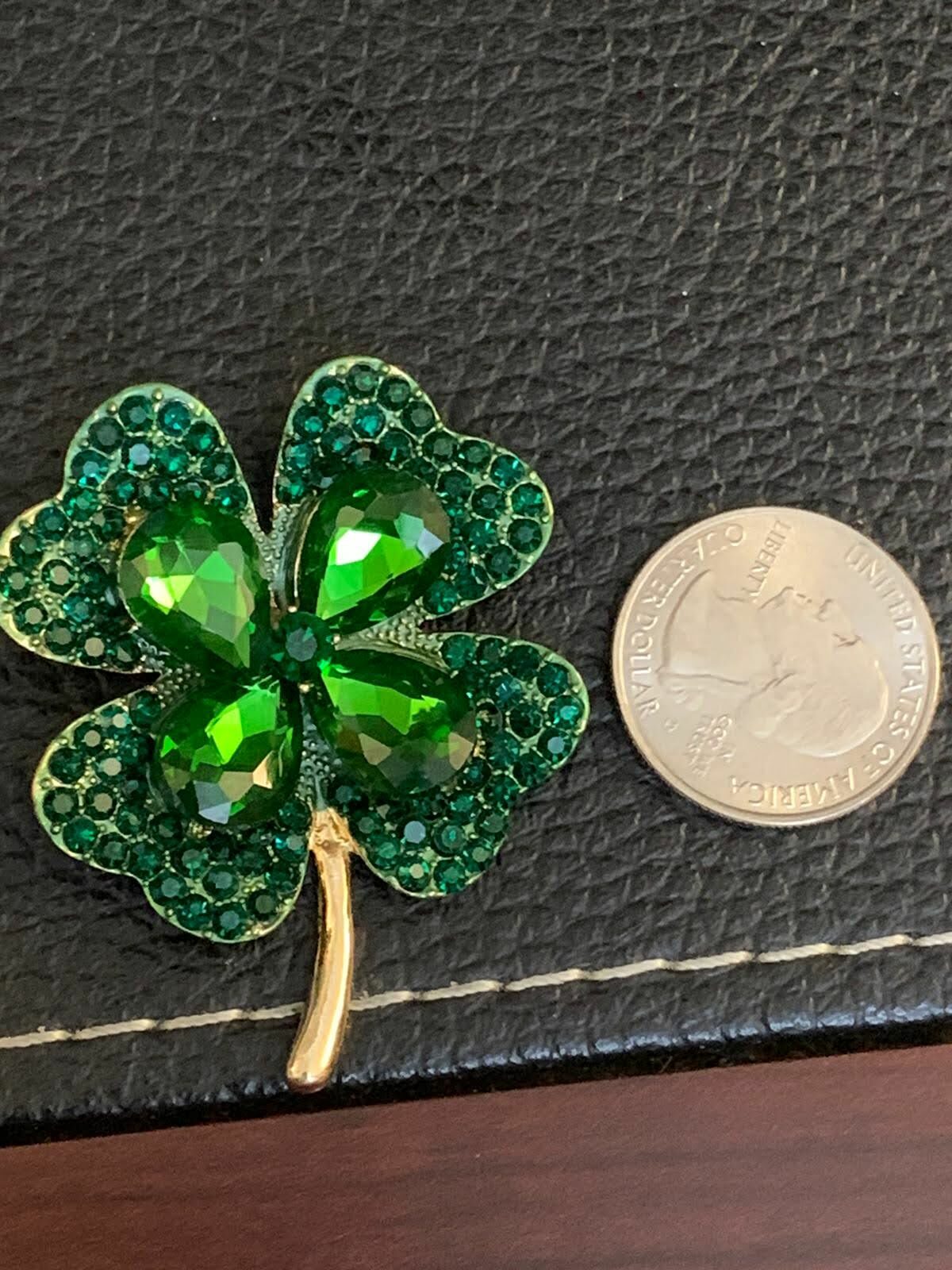 Shamrock Green Rhinestone 4 Leaf Clover Vintage Gold Pin Brooch D-1386 ...