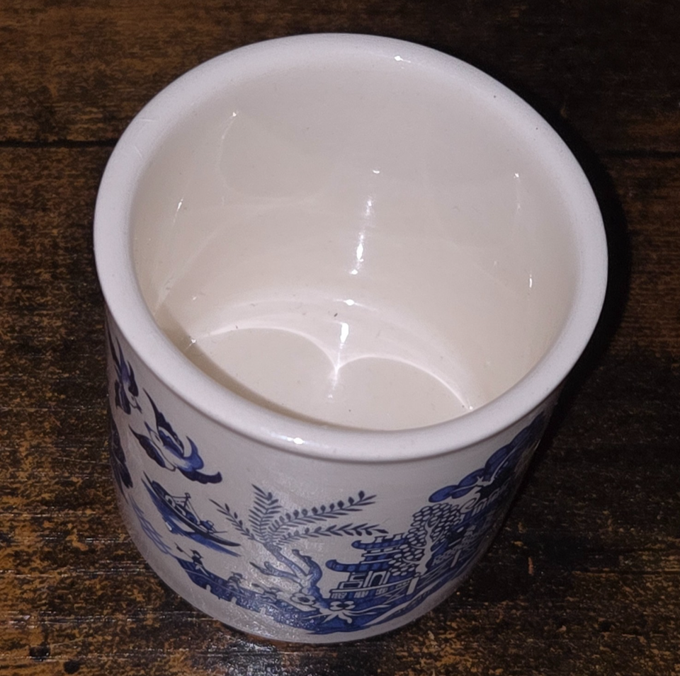 Ringtons Tea Collectibles Royal Worcester Willow Pattern Egg Cup made ...