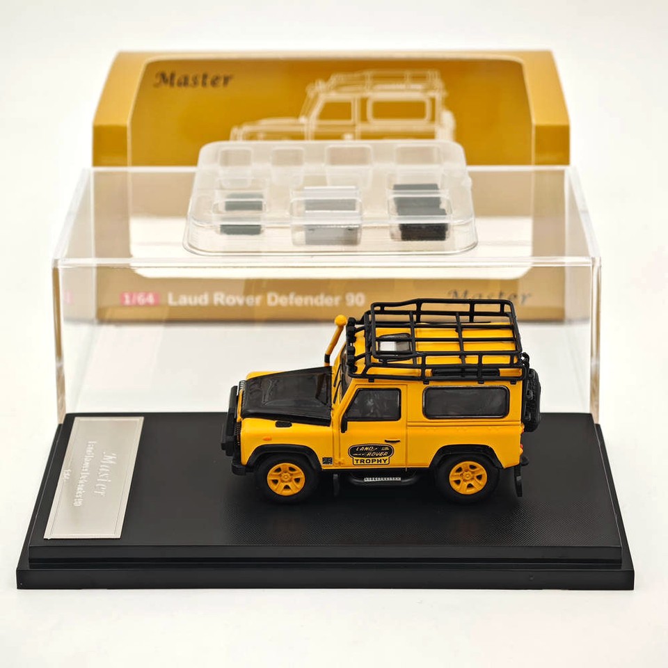 1:64 Master Land Rover Defender Gulf Camel Cup Camouflage Diecast Toys ...