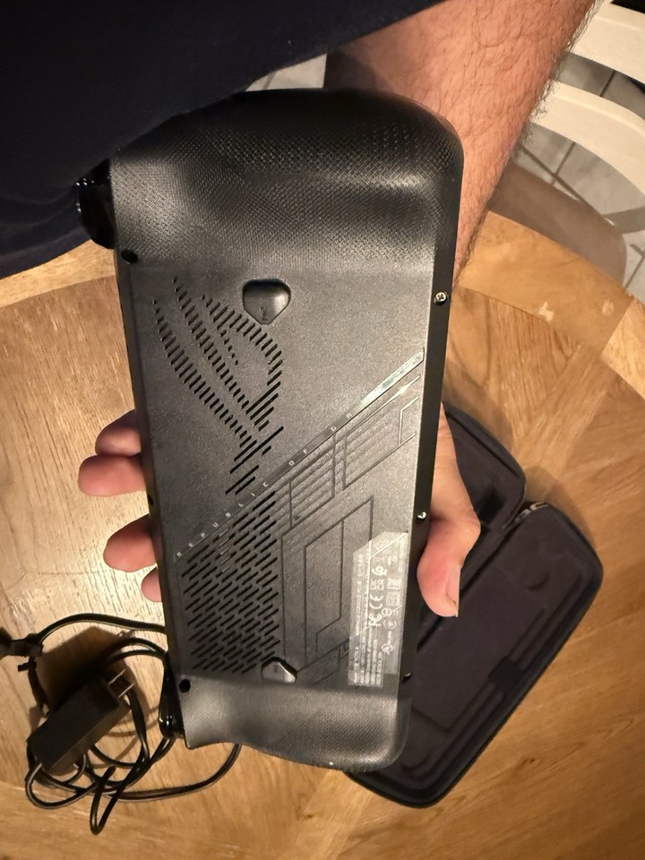 ASUS ROG Ally X Z1 Extreme 1TB Handheld Gaming PC | Complete Box + Case ...