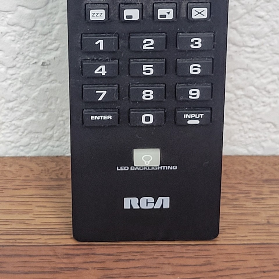 RCA RCR003RWDZ 3-Device Universal Remote Control – TV DVD VCR Cable Sat ...