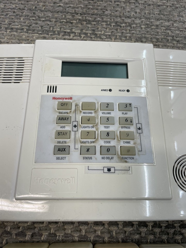 ADT Honeywell Home Security Wireless System - 1 Motion + 10 Door/Window ...