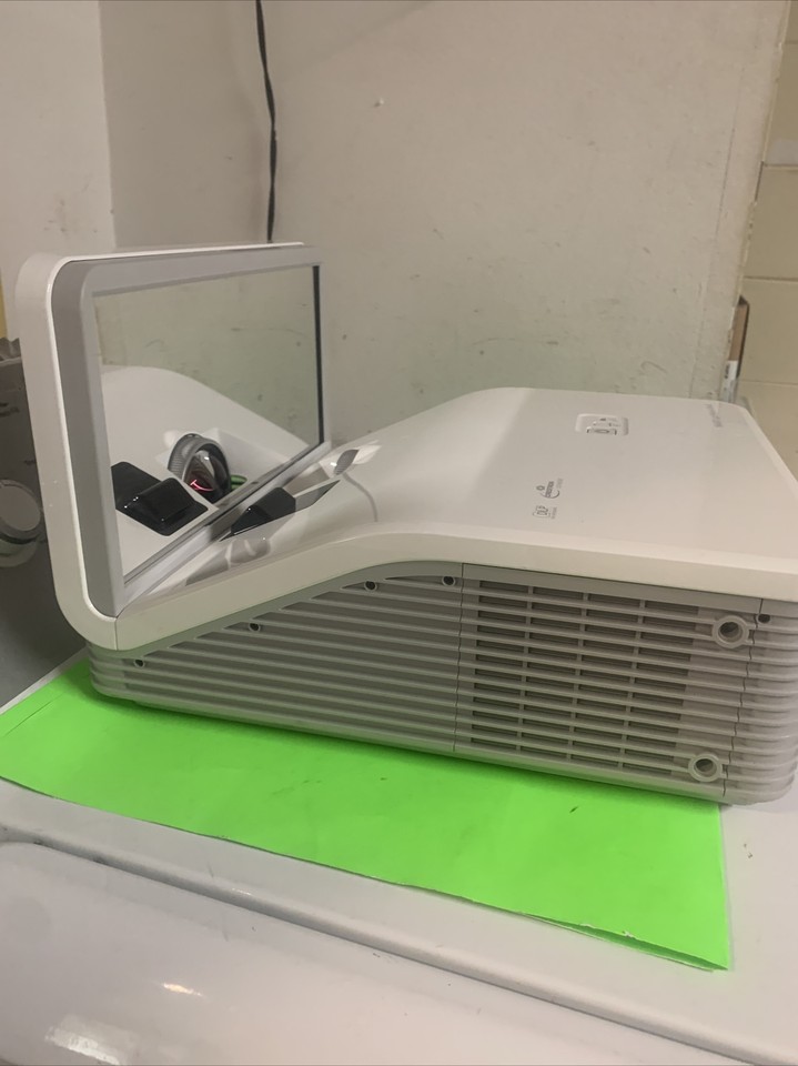 SMART LightRaise 60wi2 DLP Projector WXGA Ultra Short Throw (UST) LAN ...