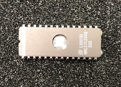 National Semiconductor 144-bit (32k X 8) UV Erasable CMOS PROM *NEW ...