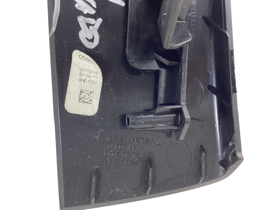 2014-2019 GMC Sierra Silverado Master Driver Left Window Mirror Switch ...