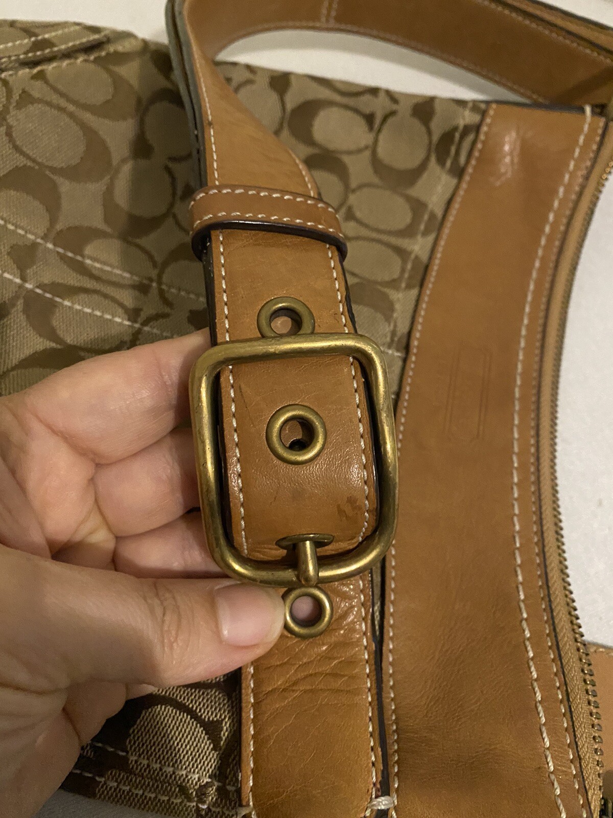 Coach Signature 10402 Crossbody Purse Shoulder Bag wi… - Gem