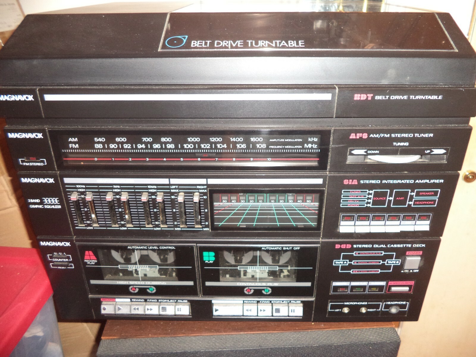 USED ! MAGNAVOX EC8000 HOME STEREO SHELF SYSTEM WITH SPEAKERS !! WORKS ...