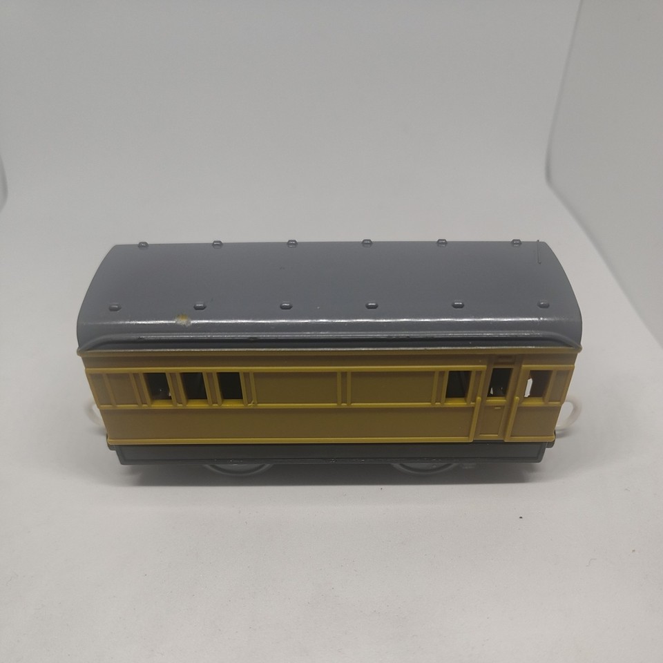 Tomy trackmaster thomas the tank engine trains splatter and dodge | eBay UK