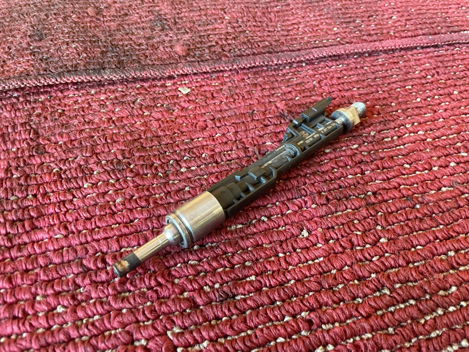 BMW F01 F06 F13 F10 F07 F15 F85 ENGINE FUEL INJECTOR BOSCH OEM 70K /B ...