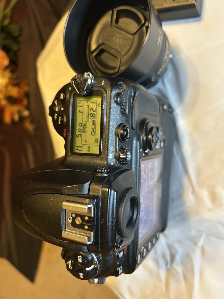 Nikon D700, Battery Grip, A Battery, Dual Charger, 50mm 1.8G and a 32GB ...