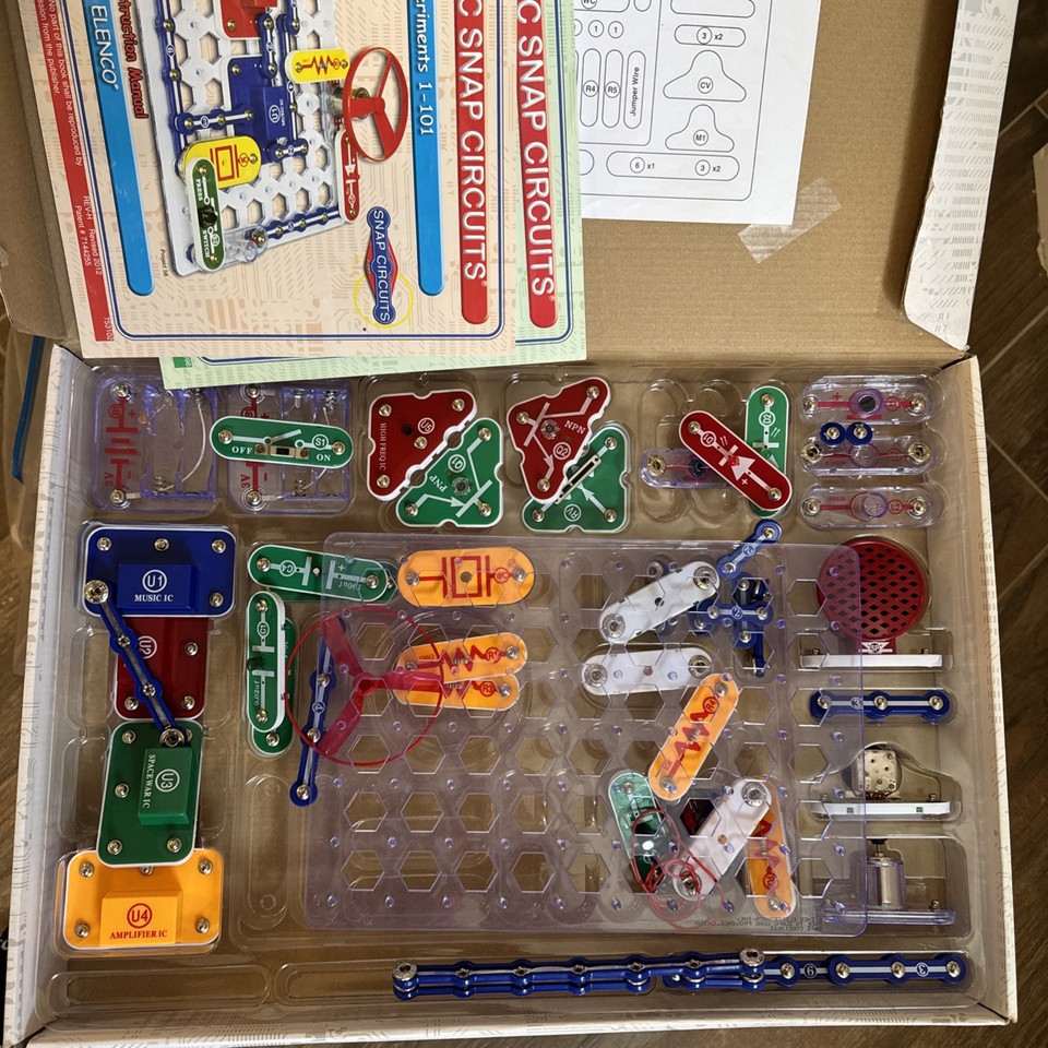 LOT 6 Set 300 - Elenco Snap Circuits Electronic Kit UNTESTED See Desc ...
