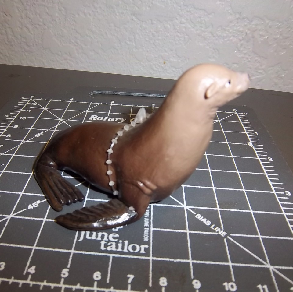 Safari Ltd #27420 sea lions Figurine - 3 inches long, beautiful ...