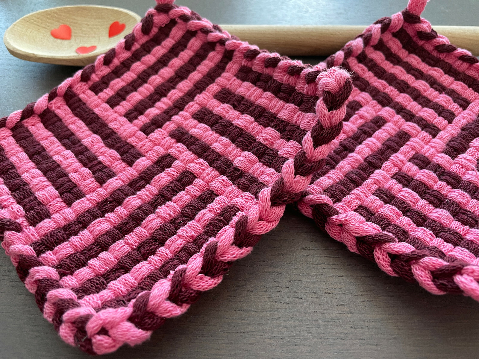 Handmade Set of 2 Valentines Potholders Cotton Woven Loom Hot Pads ...