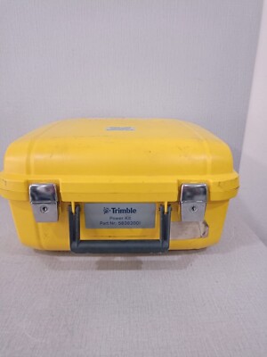 Trimble Power Kit 58382001 / Multi Battery Adapter 50113-00 / Charger ...