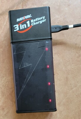 RAYOVAC Universal BATTERY CHARGER Rechargeable NiCD Alkaline NiMH Model ...