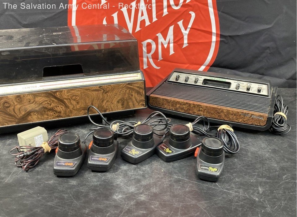 Atari Tele Games Center Video Arcade Console Woodgrain With Accessories ...