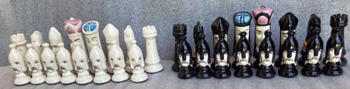 Vintage Hand Painted Duncan Ceramic Chess Set Medieval Faces 32 Piece ...