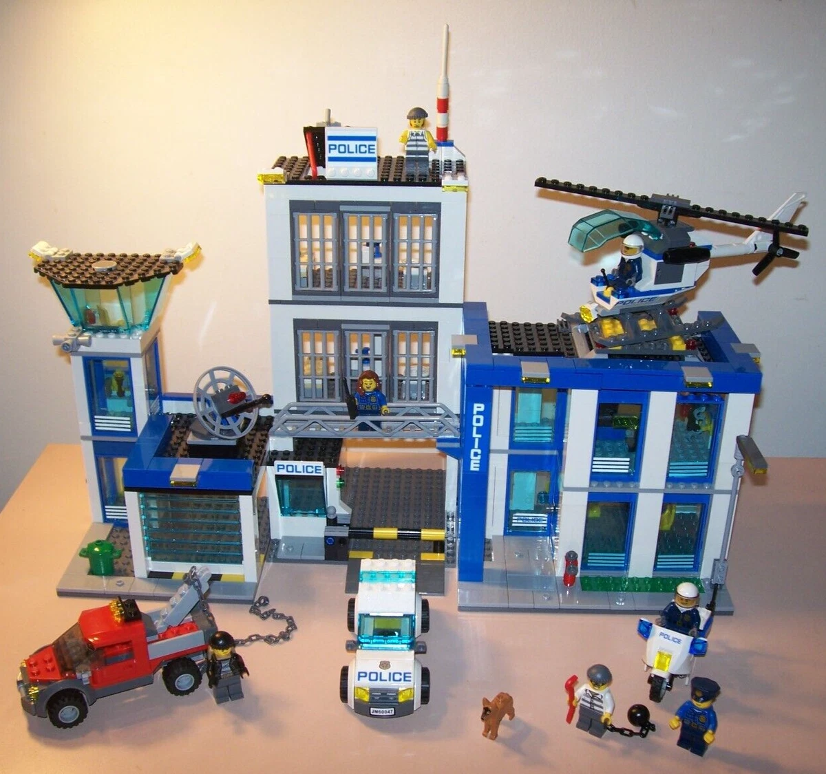 New Lego Police Station 60047