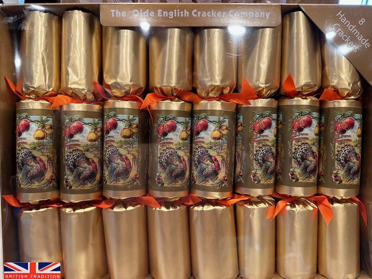 The Olde English Cracker Company 8 Holiday Crackers - glwec.in