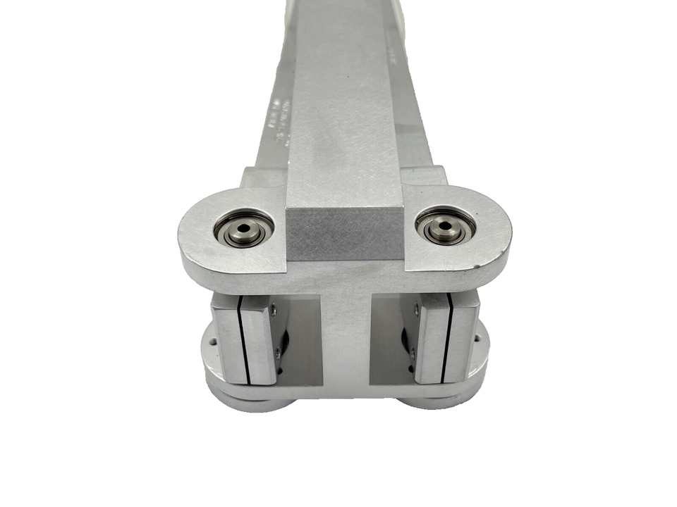 APPLIED MATERIALS AMAT 300mm VHP Robot Arm 0040-03662 AMAT ULTIMA ARM ...